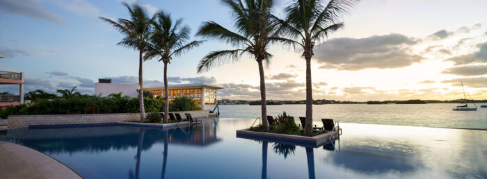 16O9 Bar & Restaurant - The Hamilton Princess & Beach Club Hotel in Bermuda